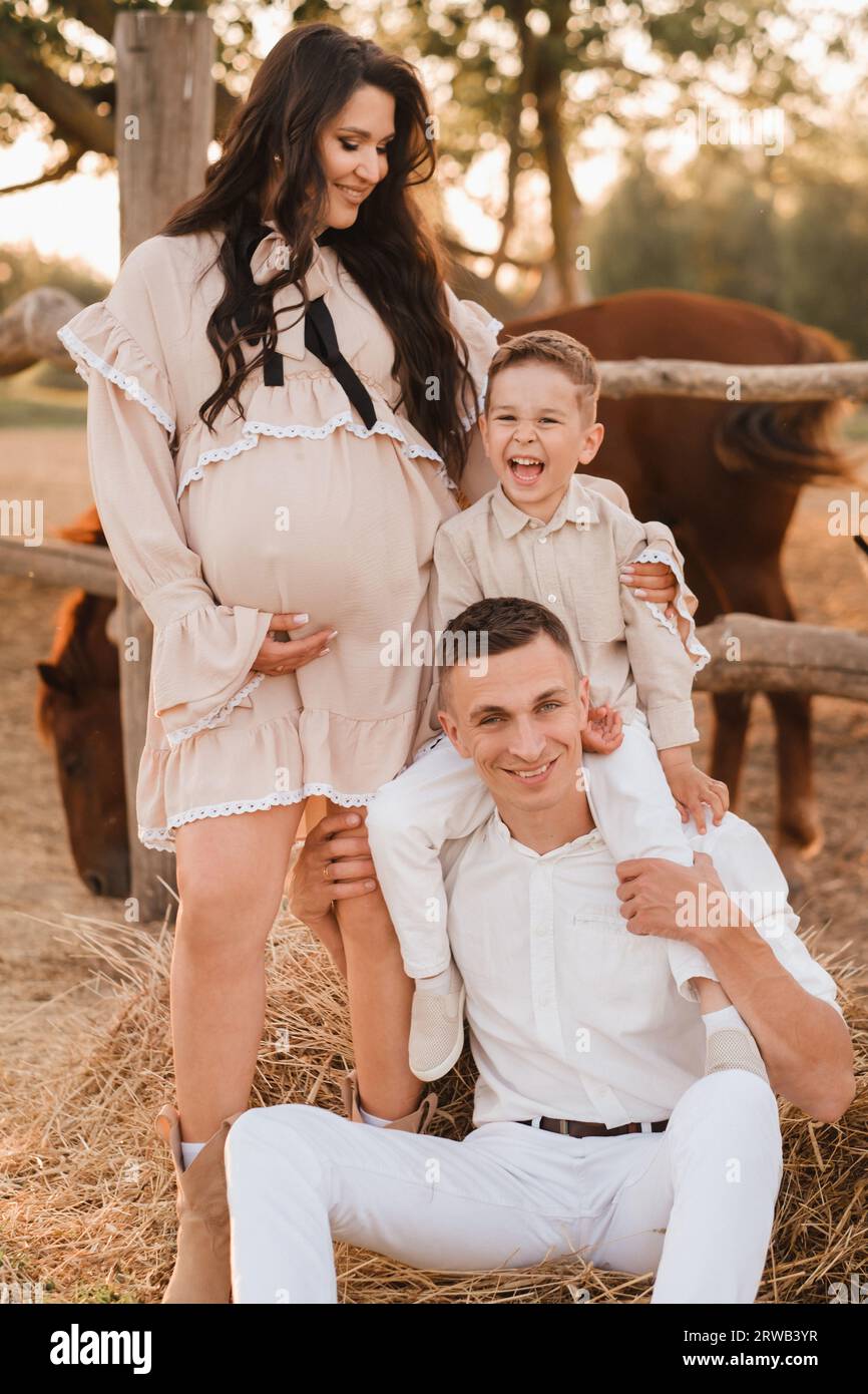 Farmers ranch hi-res stock photography and images - Alamy