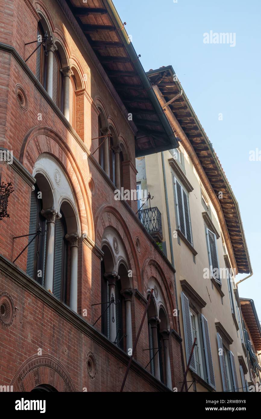 Exterior of historic buildings of Lucca, Tuscany, Italy Stock Photo - Alamy