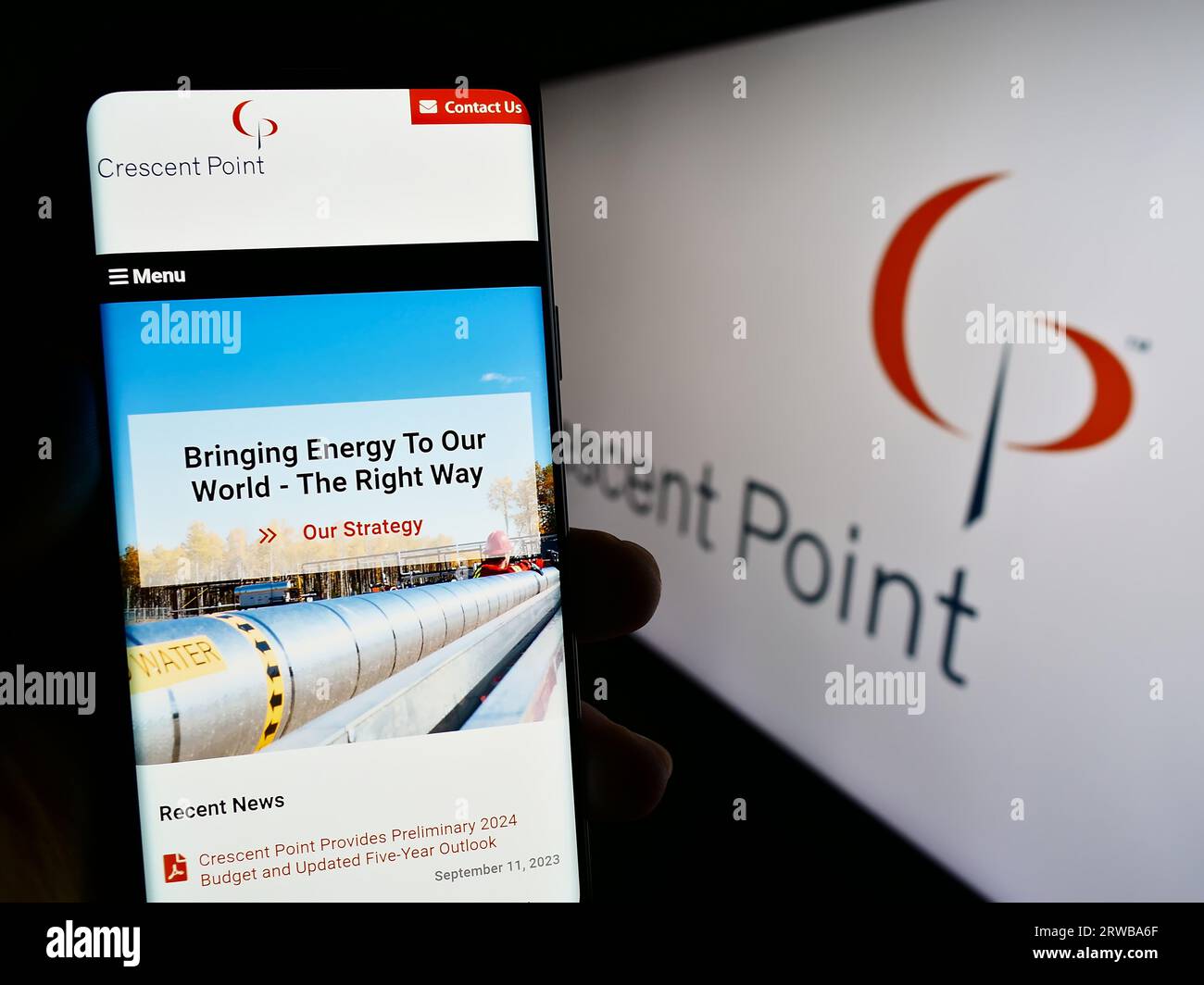 Crescent point logo hi-res stock photography and images - Alamy