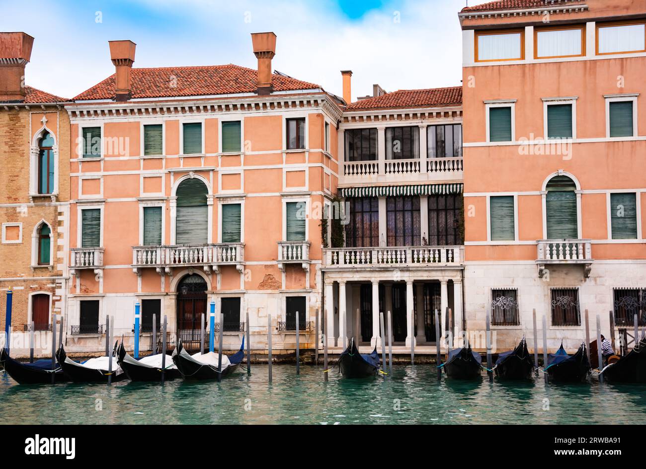Venice city in Italy. Buildings facades on Grand canal Stock Photo - Alamy