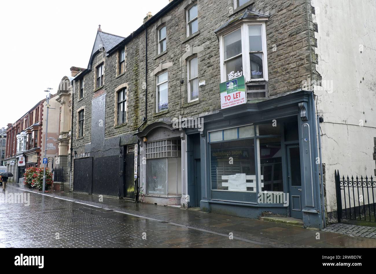 Bridgend town centre hi-res stock photography and images - Alamy