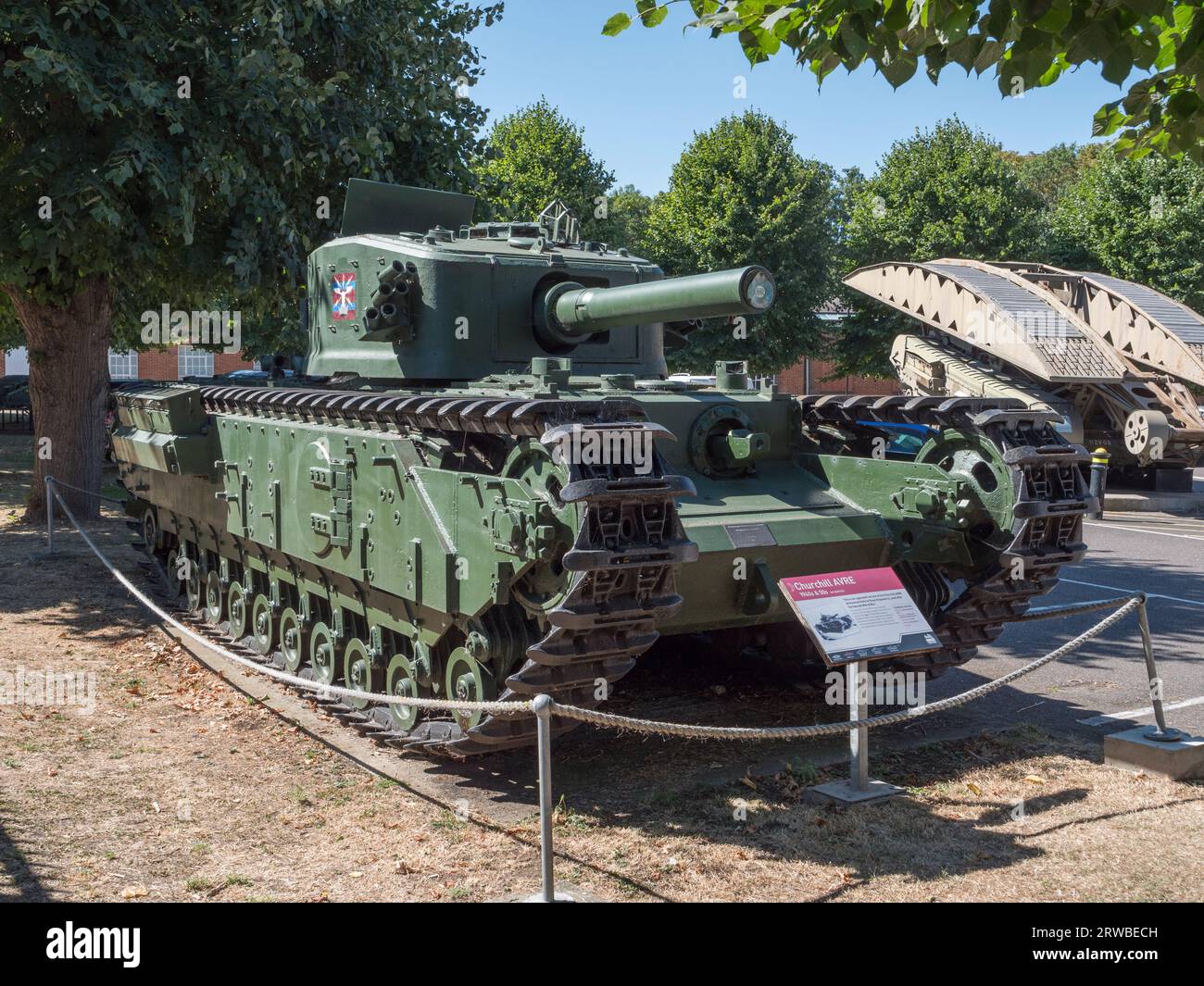 A Churchill AVRE (Armoured Vehicle Royal Engineers) from the 1940s ...