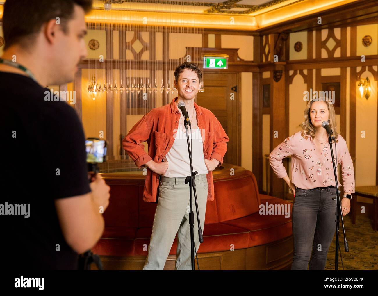 Rhiannon Chesterman and Daniel Cahill recording West End New Friends at ...