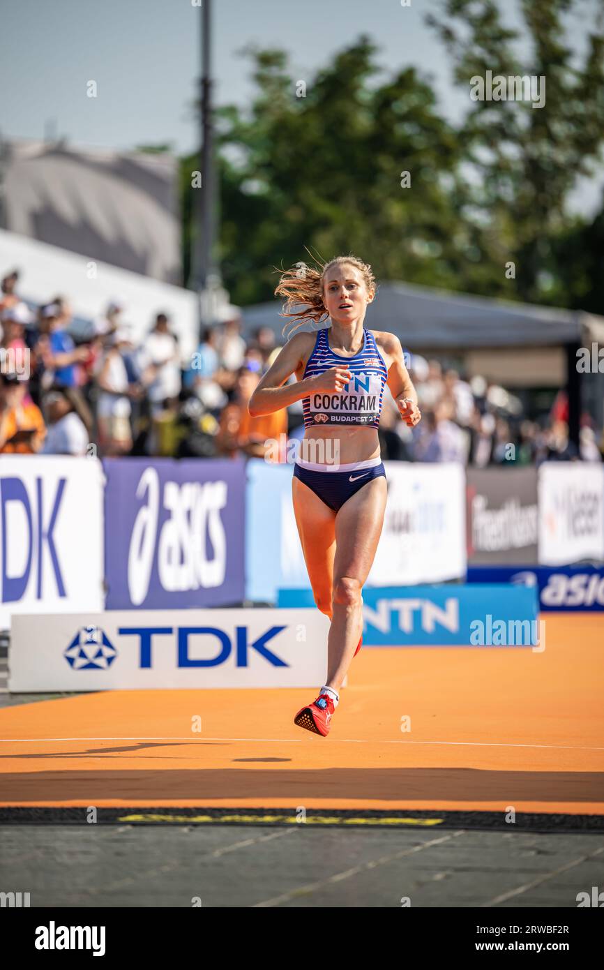 Natasha Cockram participating in the marathon at the World Athletics ...