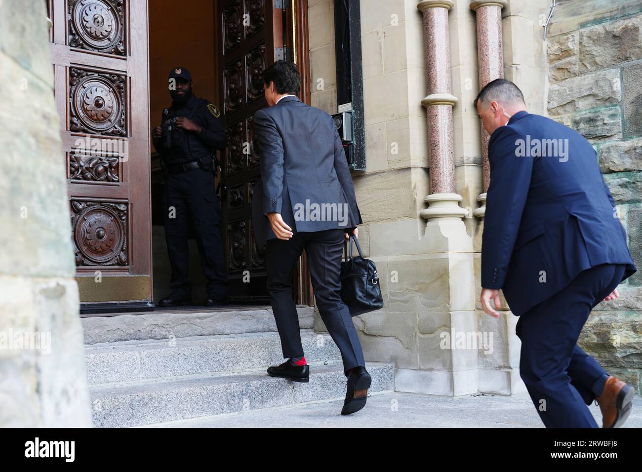 Ottawa, Canada. 18th Sep, 2023. Prime Minister Justin Trudeau arrives ...