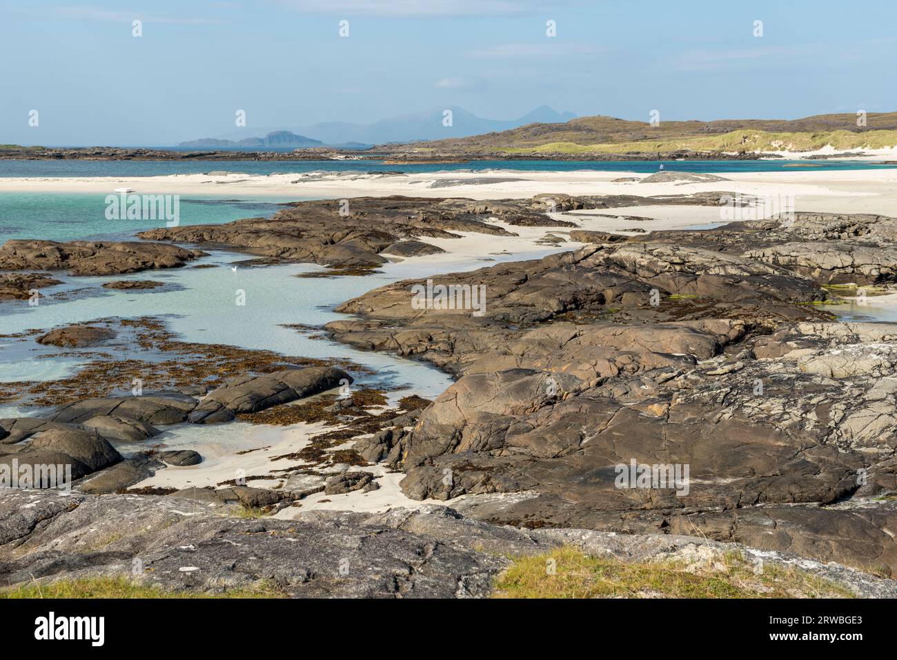 The white sandy beaches and turquoise waters of Sanna Bay, Ardnamurchan ...