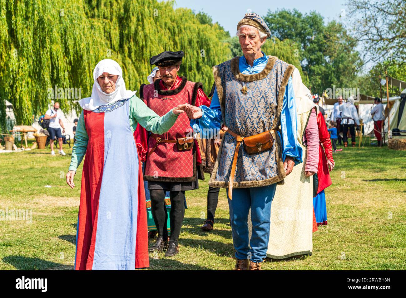 Troubadours medieval hi-res stock photography and images - Alamy