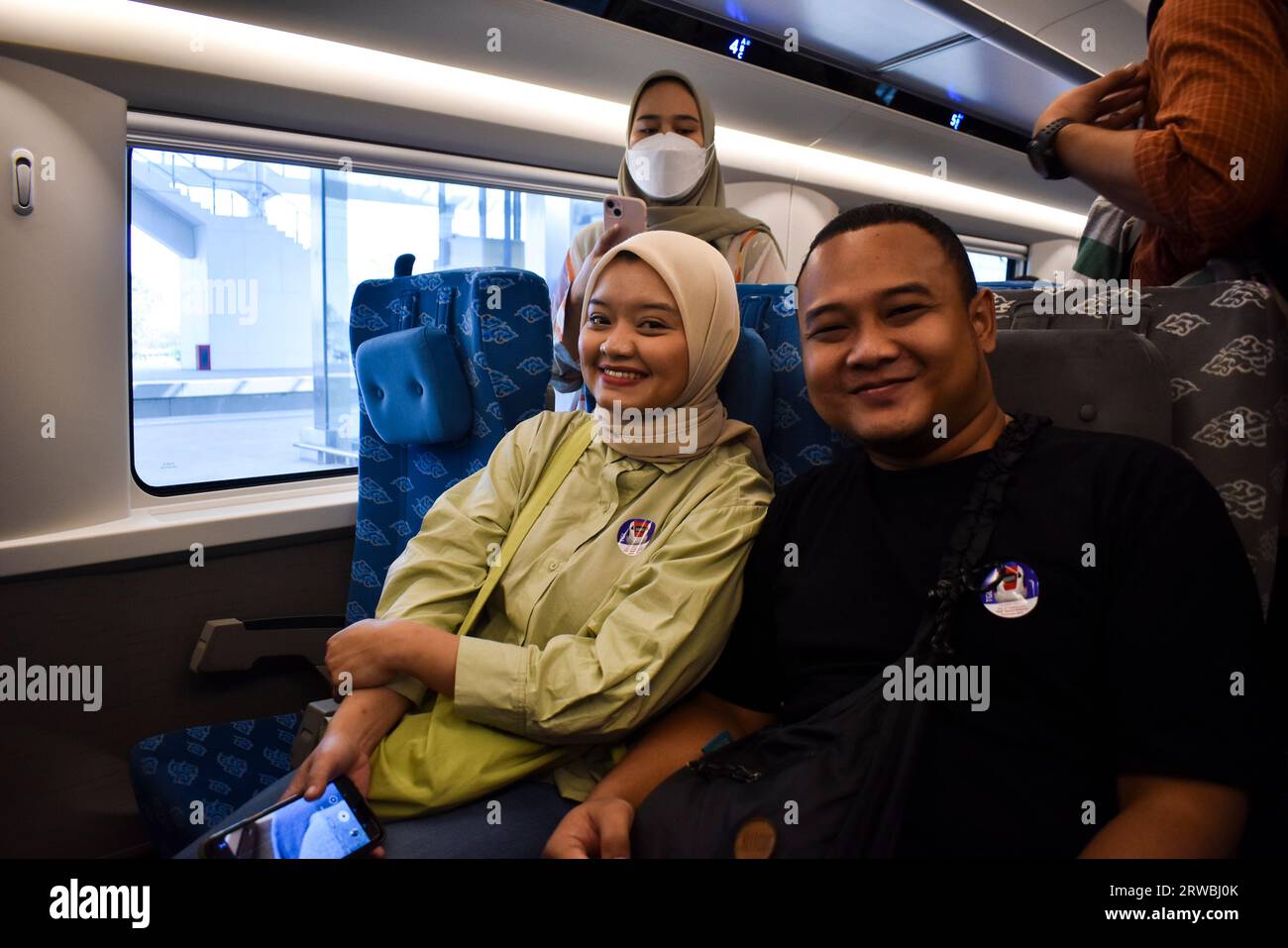 Bandung, Indonesia. 18th Sep, 2023. Indonesian passengers ride on the ...