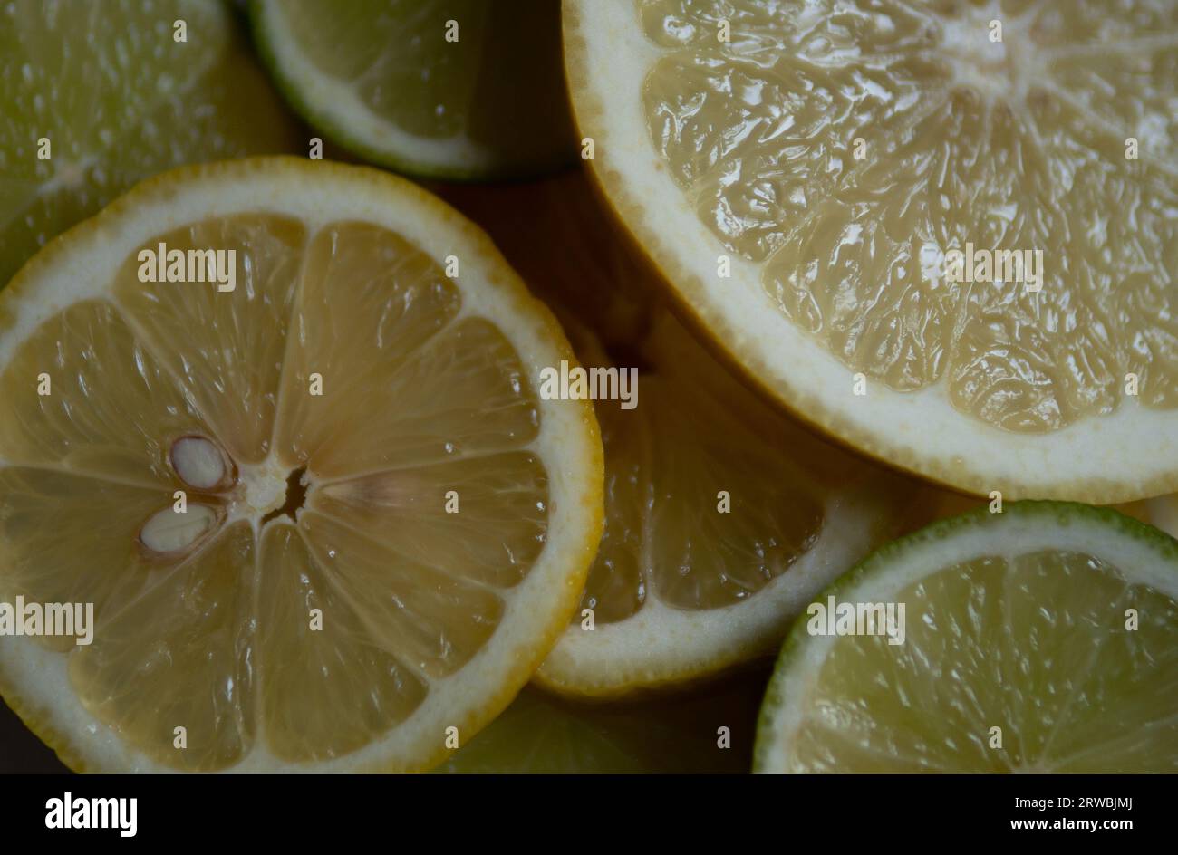Lemon colours hi-res stock photography and images - Alamy