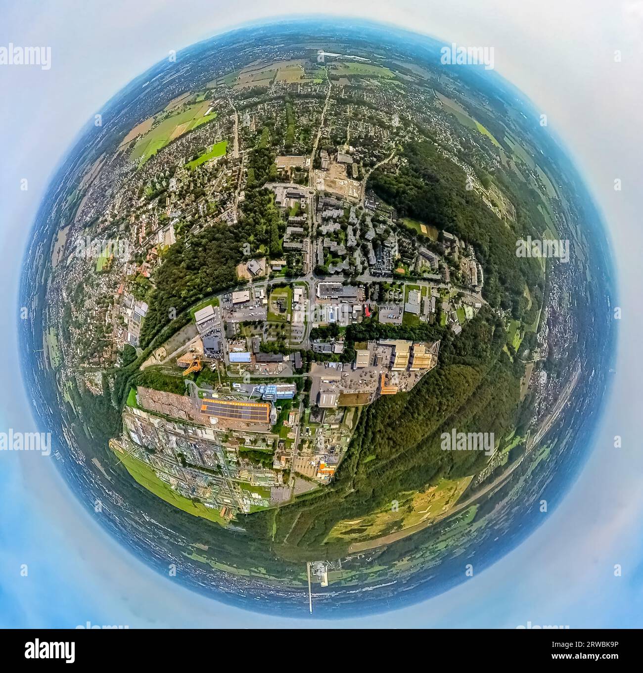 Aerial view, city view Bergkamen-Mitte, Erich-Ollenhauer-Straße, Bayer ...