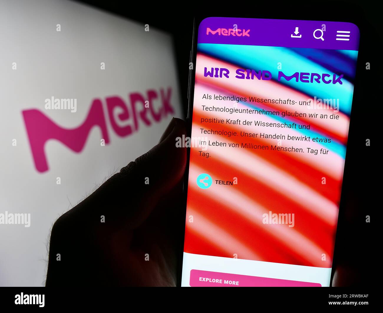 Merck logo hi-res stock photography and images - Alamy