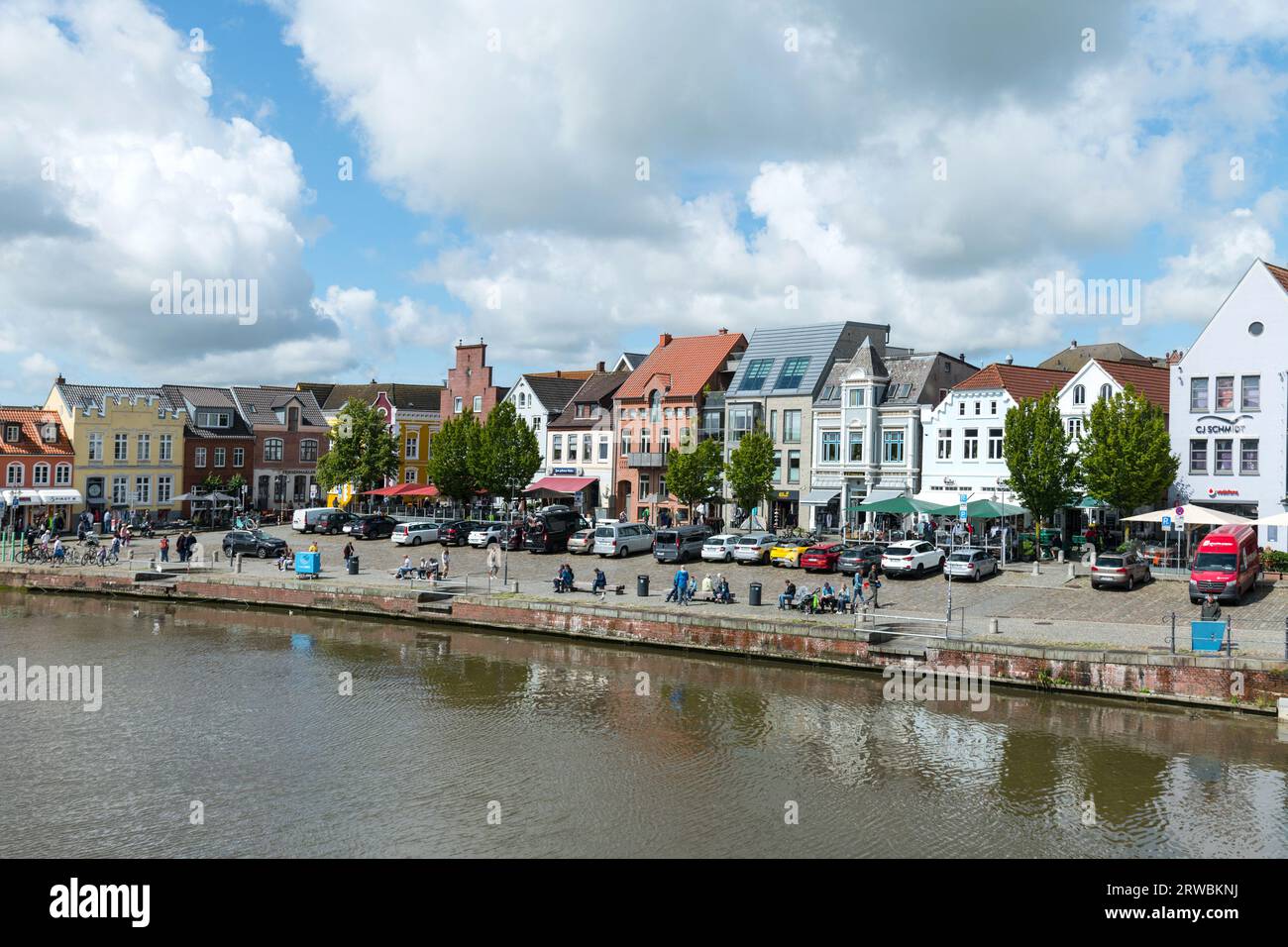 Husum city hi-res stock photography and images - Alamy
