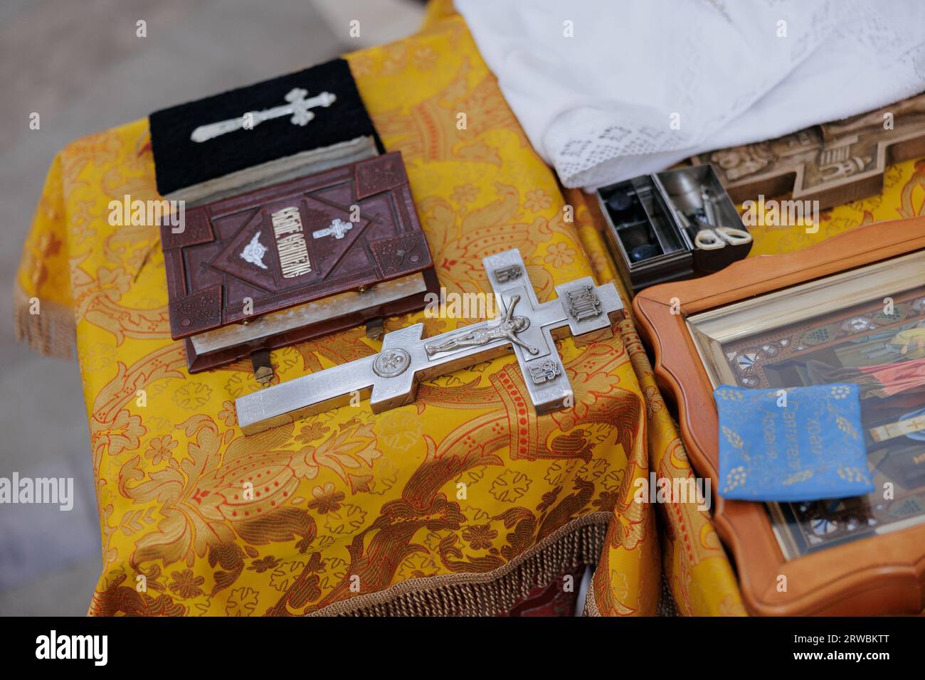 Priest bible table hi-res stock photography and images - Alamy