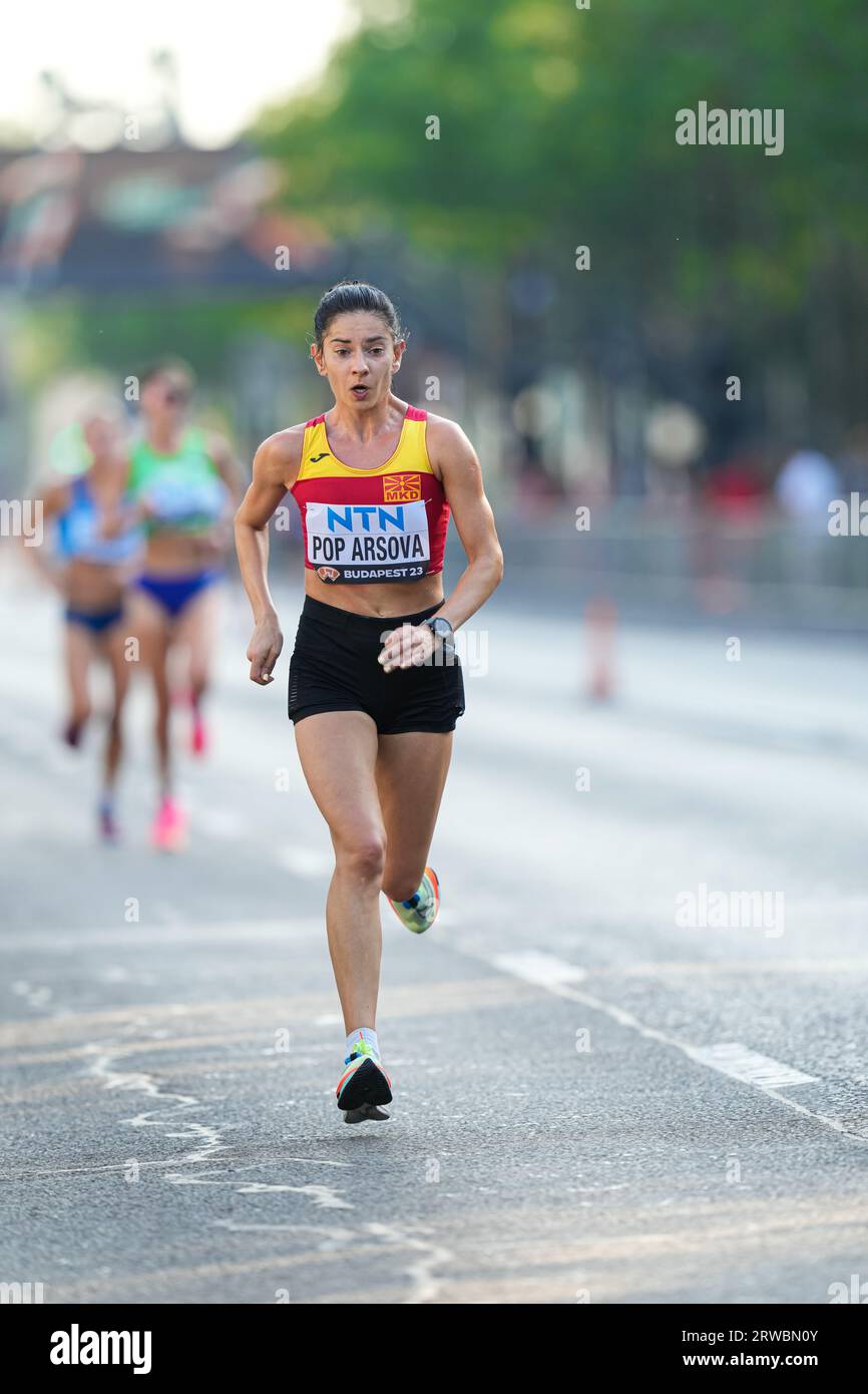 Adrijana POP ARSOVA participating in the marathon at the World ...