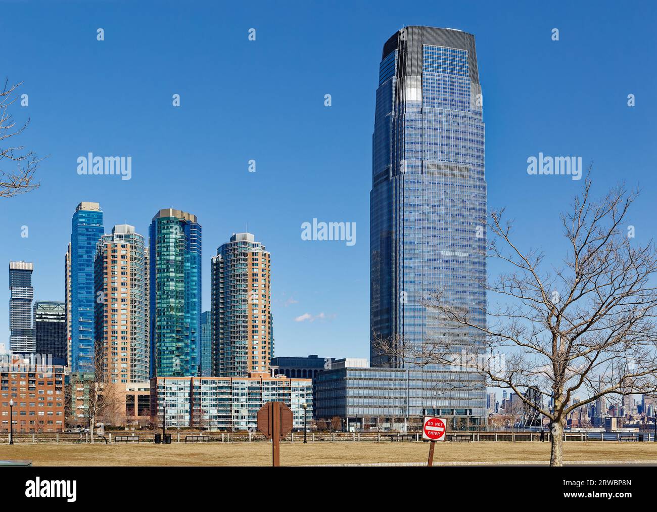Goldman Sachs Tower, 30 Hudson Street at Exchange Place, dominates the ...