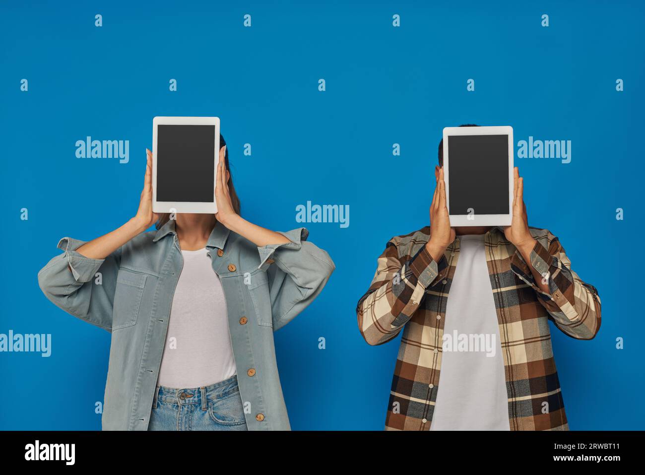 Facial obscurity hi-res stock photography and images - Alamy