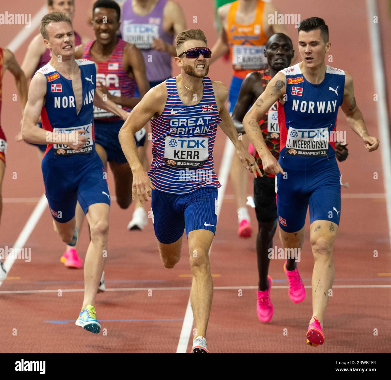 Josh Kerr of GB & NI crosses the finishing line to win the1500m men ...