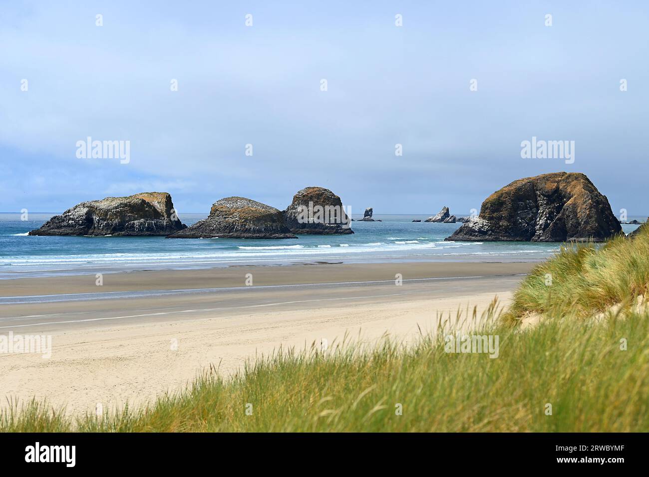 Cannon beach oregon united hi-res stock photography and images - Alamy