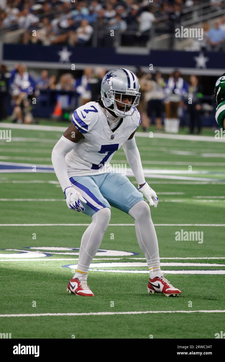 Dallas Cowboys cornerback Trevon Diggs (7) defends during an NFL ...