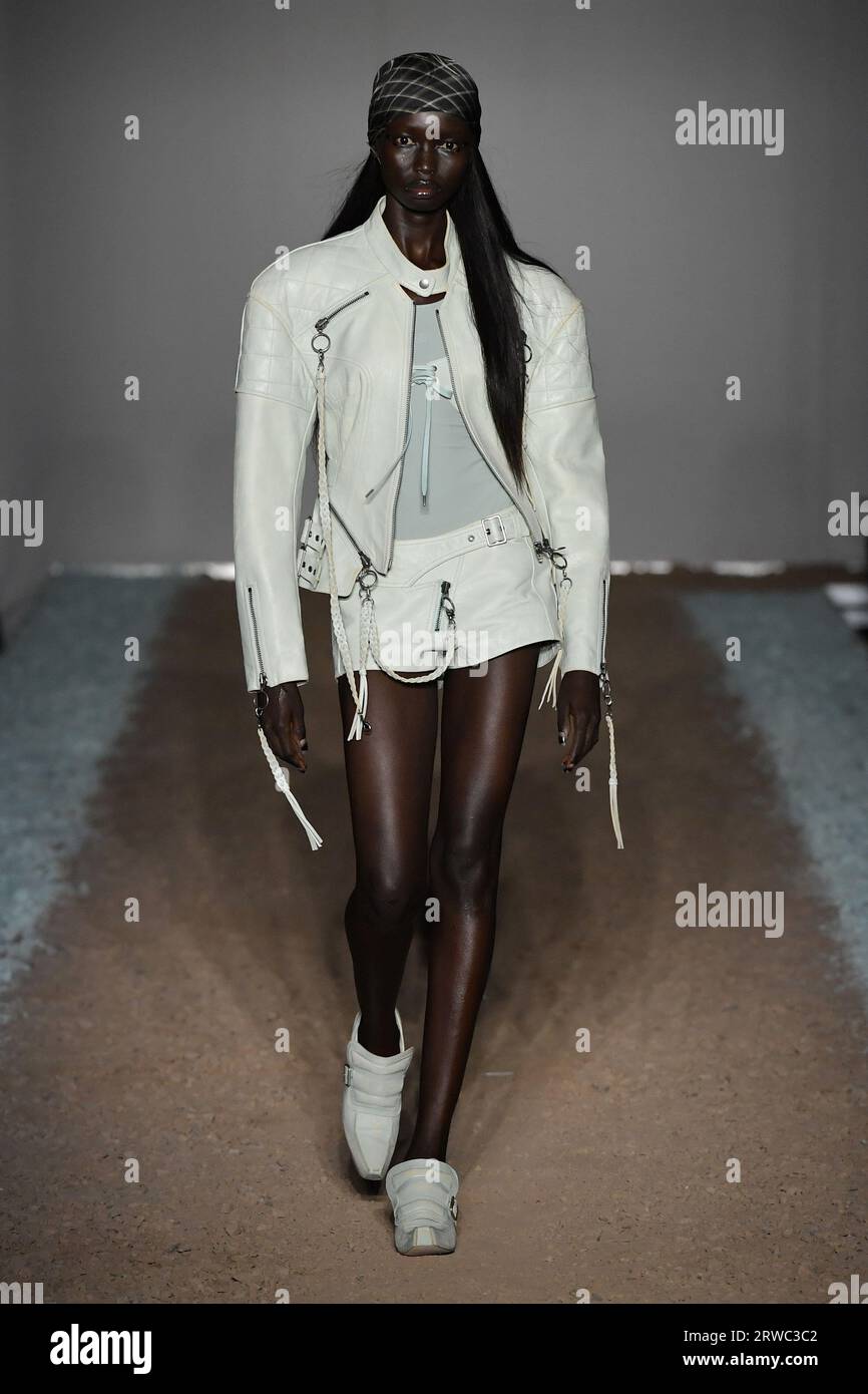 London, UK. 17th Sep, 2023. A model walks on the runway at the Knwls ...