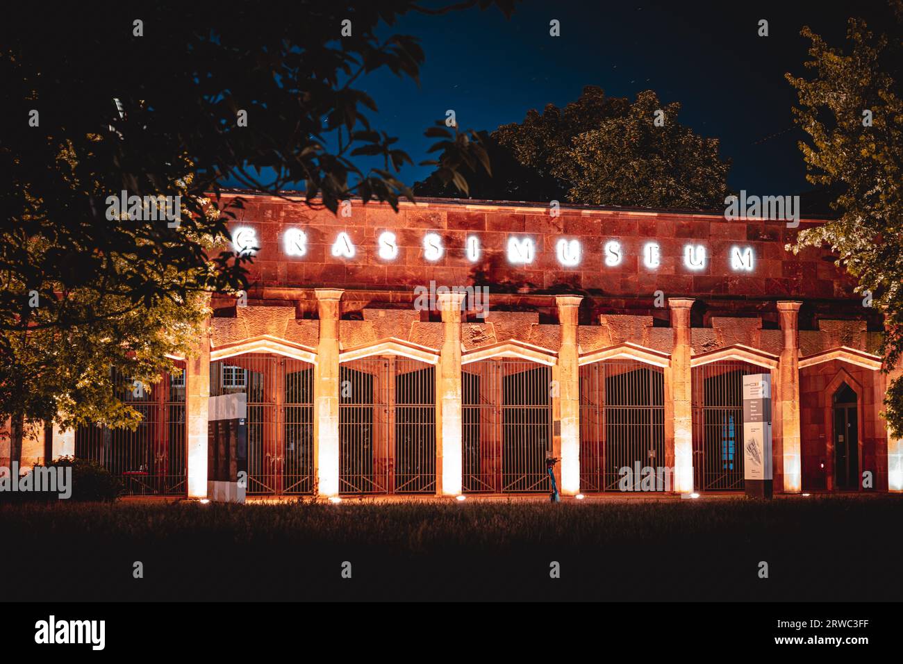 Grassi Museum at night, Leipzig, Sachsen, Germany Stock Photo - Alamy