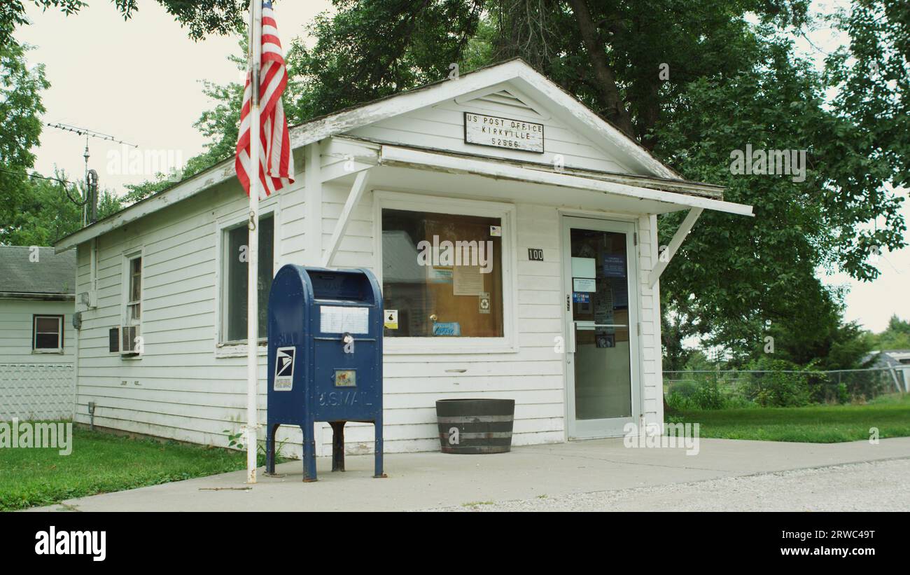 Small red post office box hi-res stock photography and images - Alamy