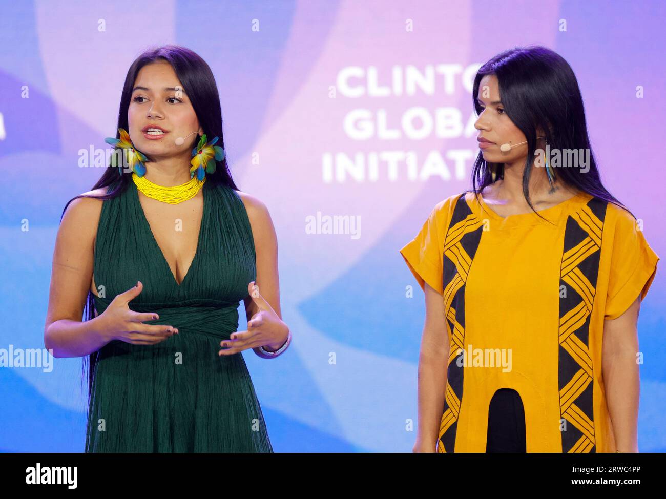 Helena gualinga hi-res stock photography and images - Alamy