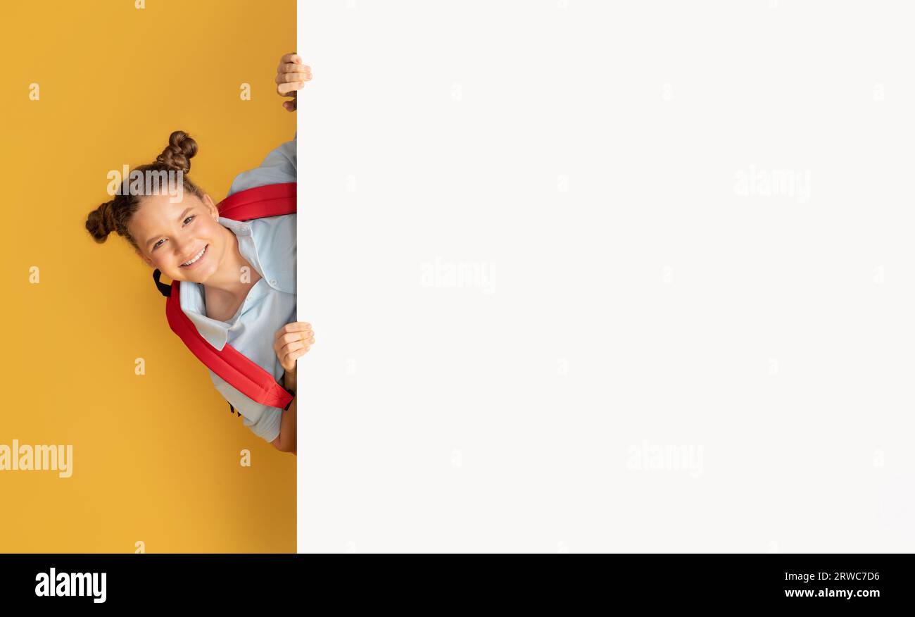 Teenage schoolgirl behind hi-res stock photography and images - Alamy