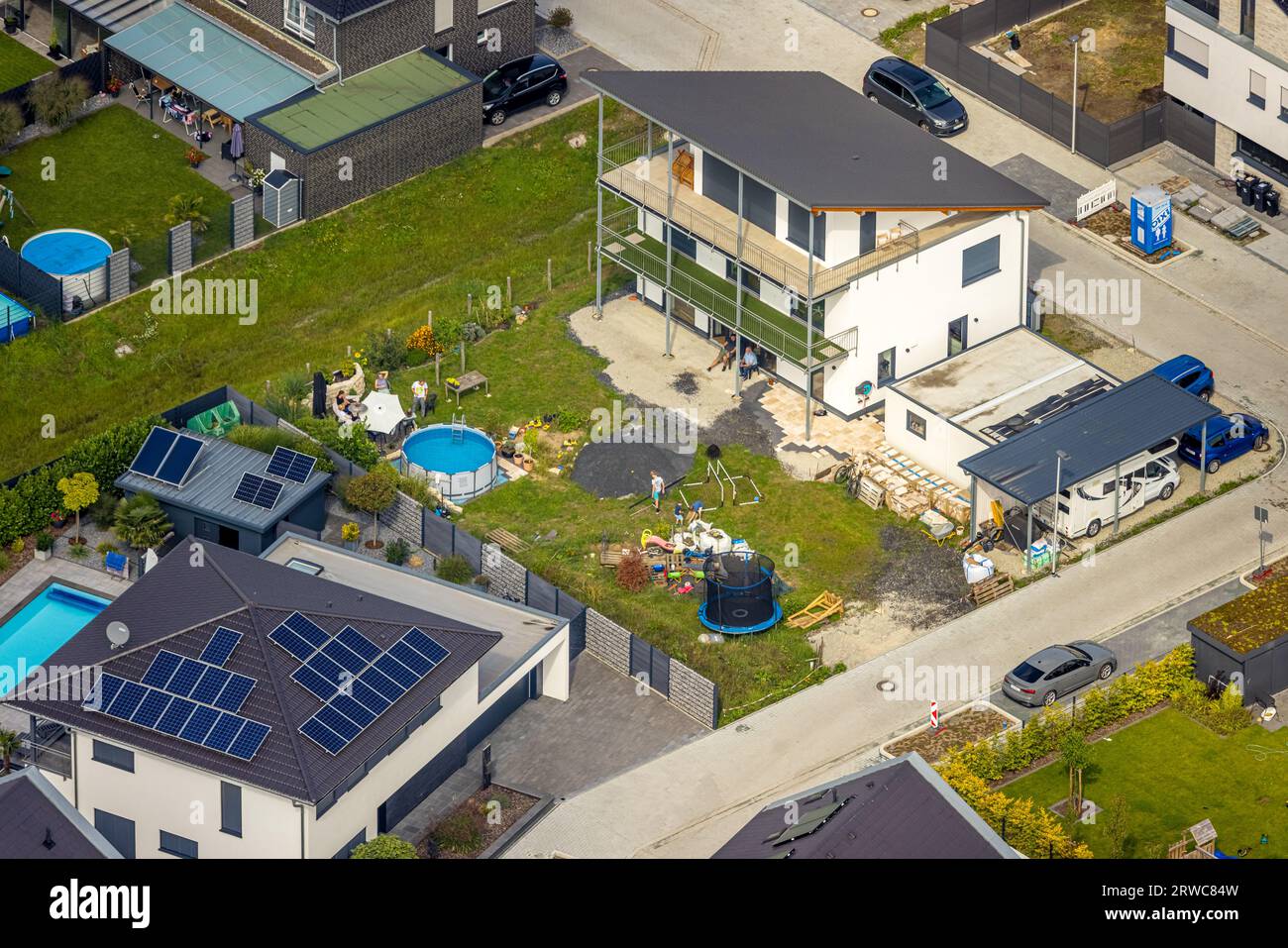 Aerial view, residential building Ida-Goldstein-Straße in residential ...
