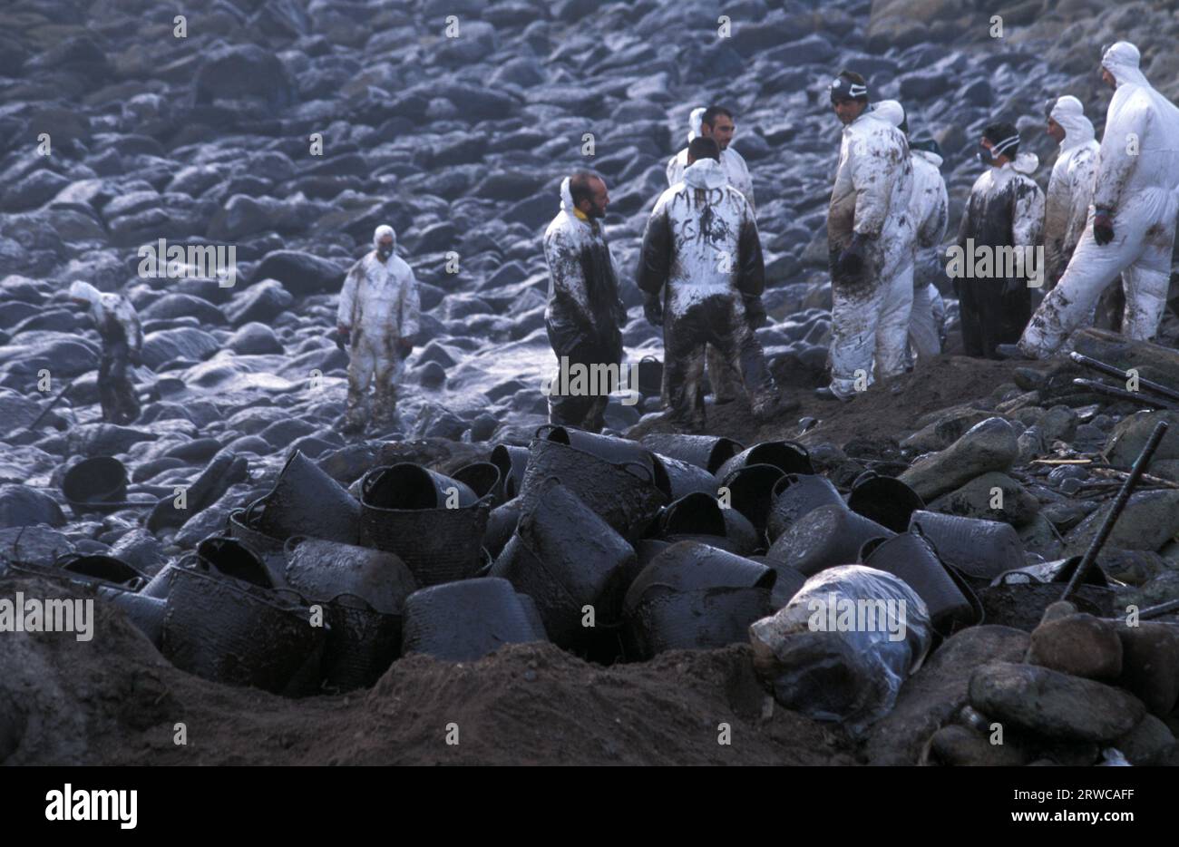 Prestige oil disaster hi-res stock photography and images - Alamy