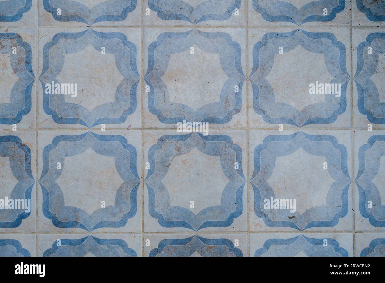 Ceramic tiles blue and white hi-res stock photography and images - Alamy