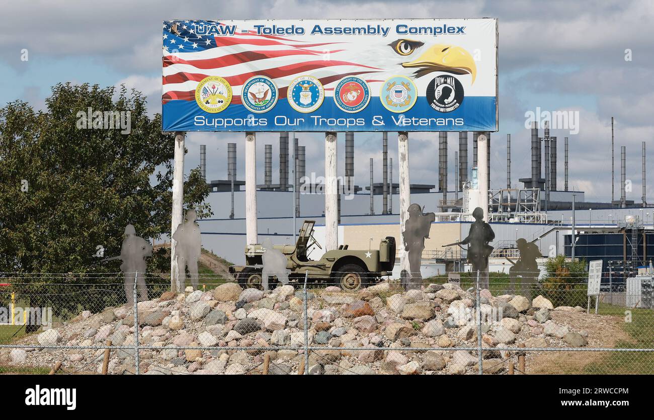 Toledo, United States. 18th Sep, 2023. A large sign is shown on the ...