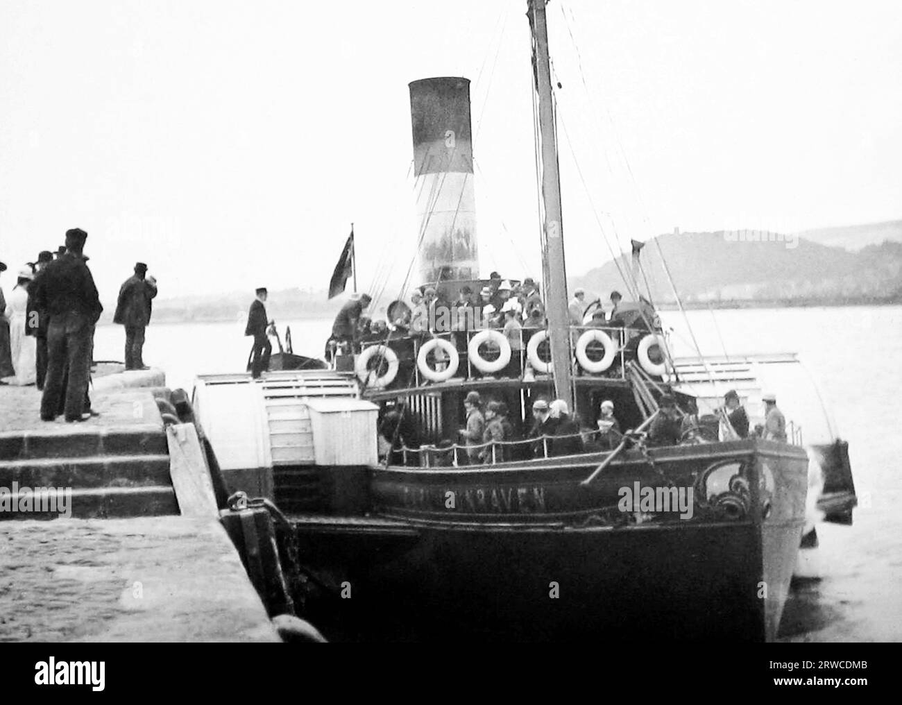 'Earl of Dunraven' paddle tug boat, River Tyne, Victorian period Stock ...