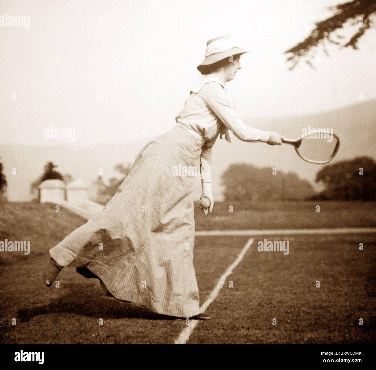 Victorian tennis hi-res stock photography and images - Alamy