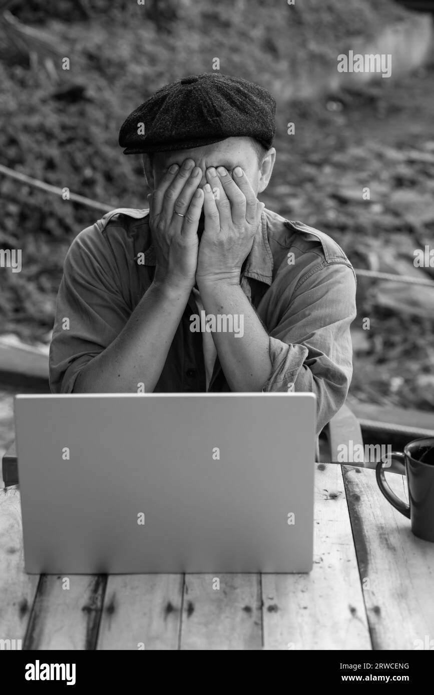 Hands man working computer in Black and White Stock Photos & Images - Alamy