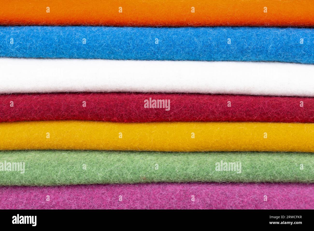 Wool processing hi-res stock photography and images - Alamy