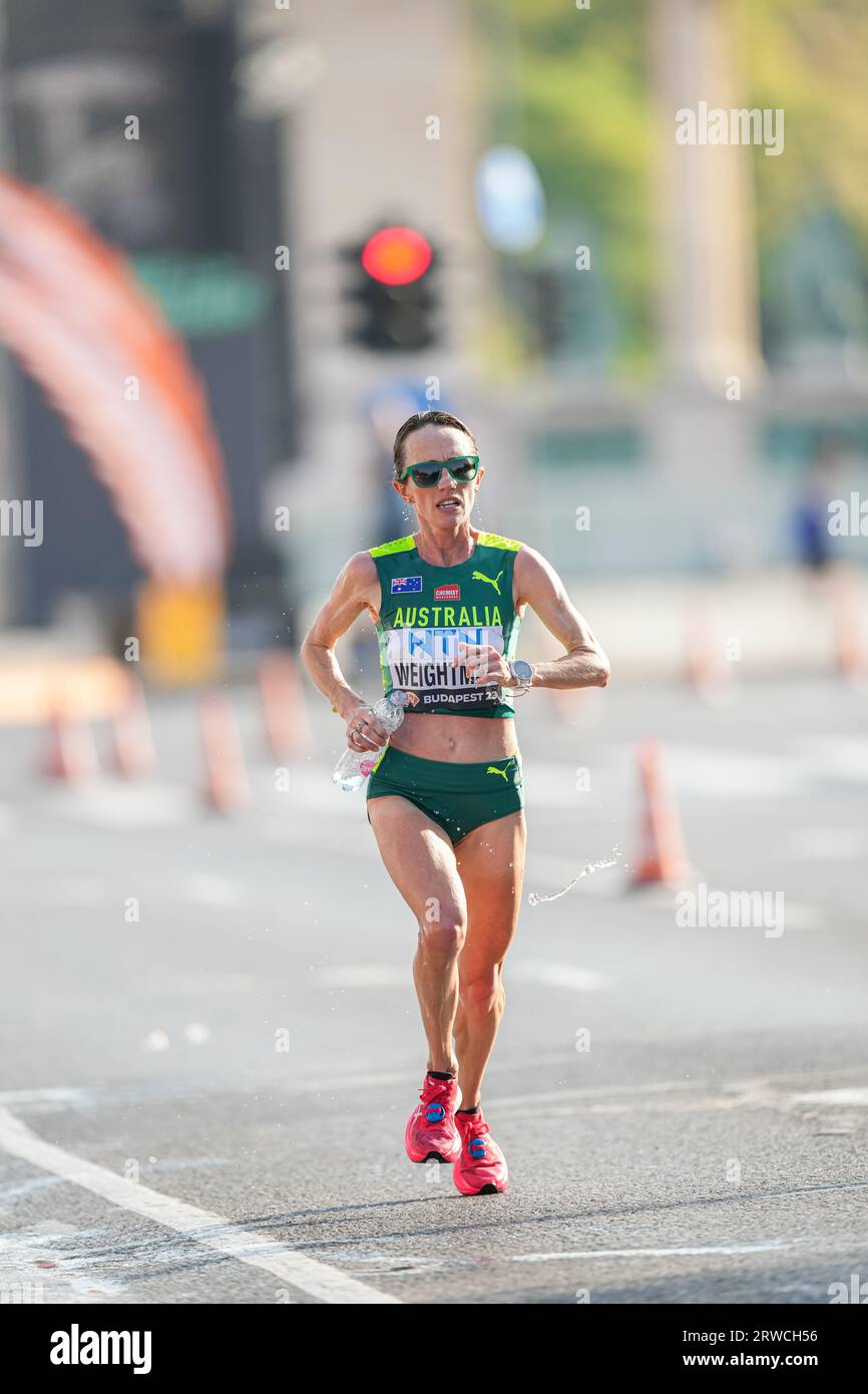 Lisa Jane Weightman participating in the marathon at the World ...