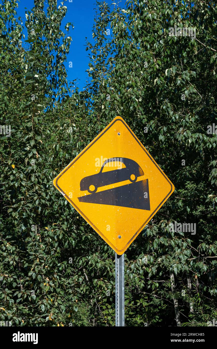 Steep hill sign, Northwest Territories, NT Canada Stock Photo - Alamy