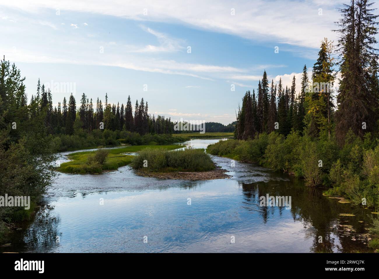 Crooked River flows through Fraser Basin in National Forest near Bear ...
