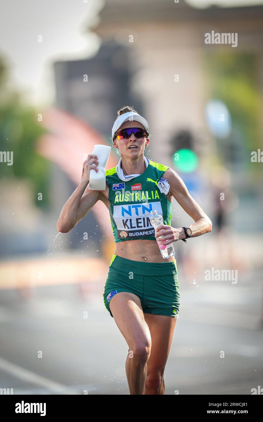 Sarah KLEIN participating in the marathon at the World Athletics ...