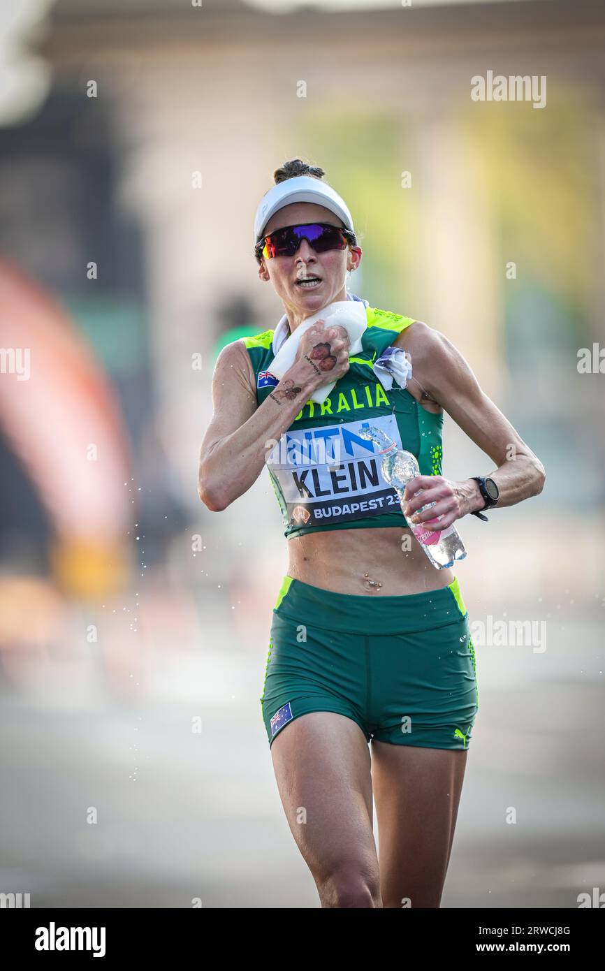 Sarah KLEIN participating in the marathon at the World Athletics ...