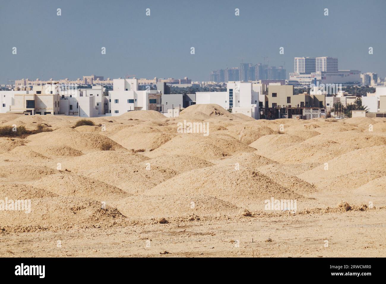the A'ali field of the Dilmun Burial Mounds, a UNESCO World Heritage ...