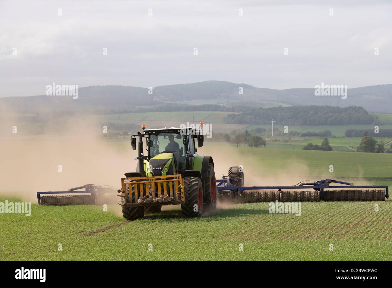 Roller tractor hi-res stock photography and images - Alamy
