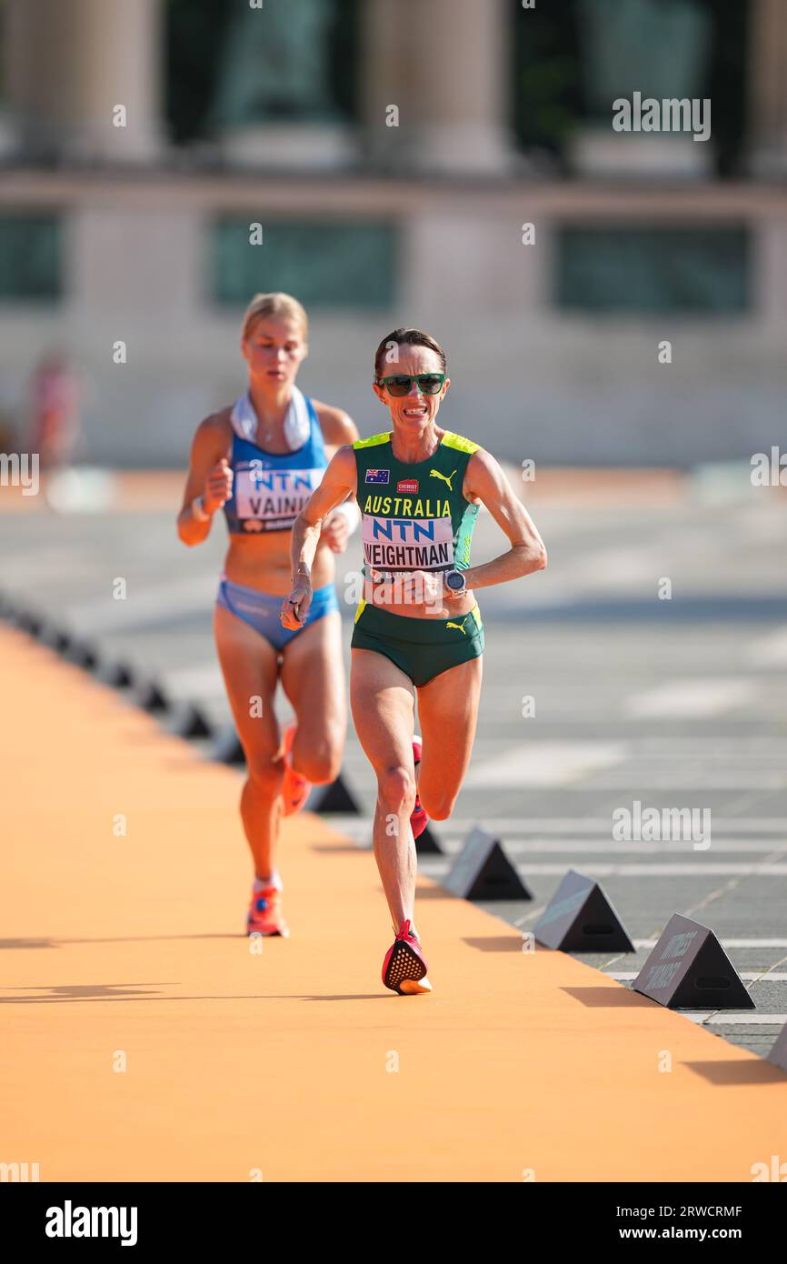 Lisa Jane Weightman participating in the marathon at the World ...