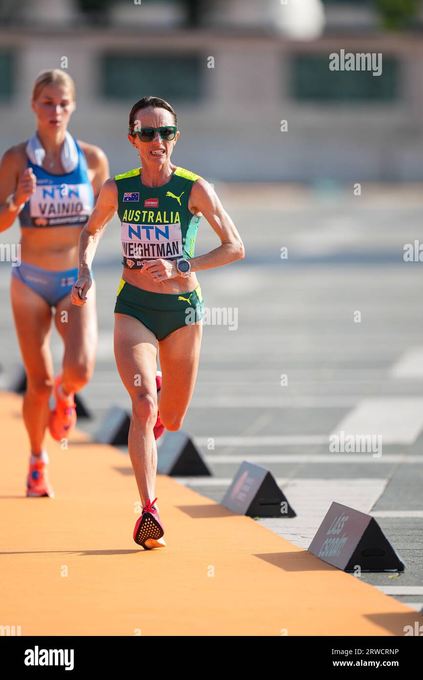 Lisa Jane Weightman participating in the marathon at the World ...