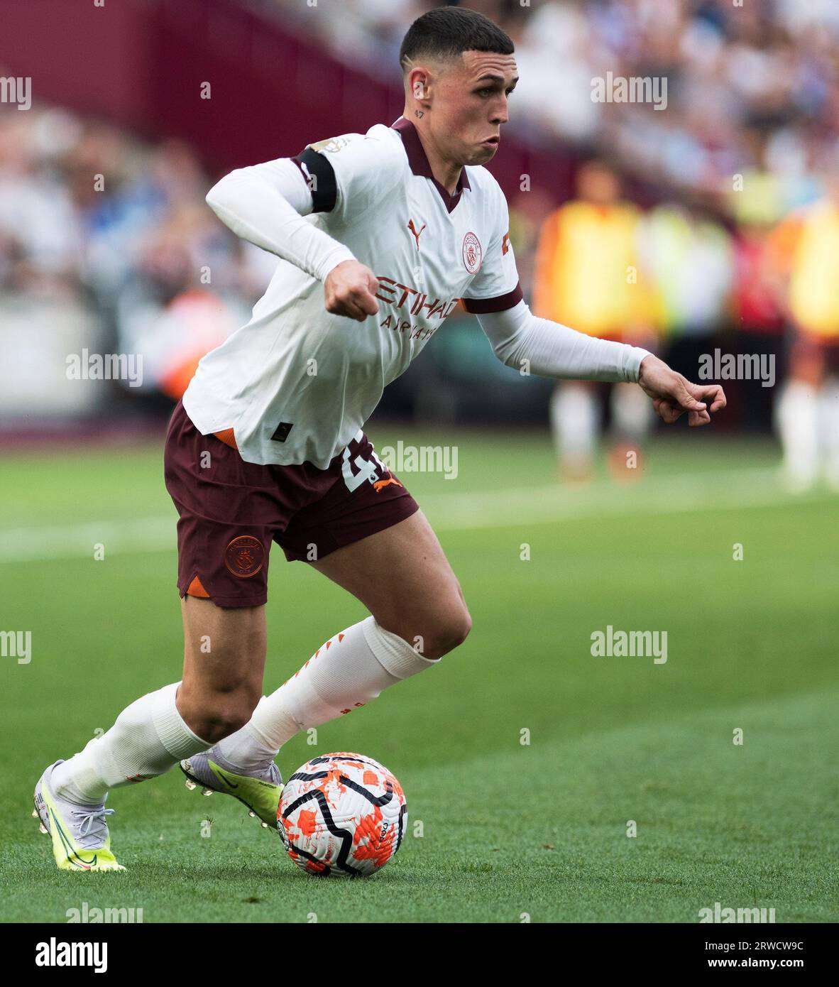 Phil Foden of Manchester City in action. Premier League match, West Ham ...
