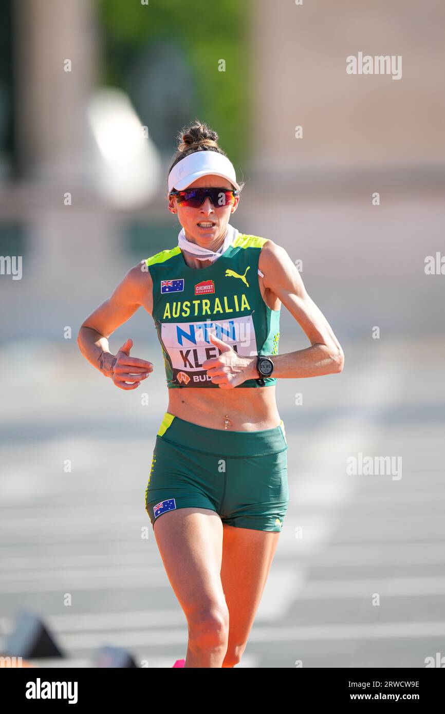 Sarah KLEIN participating in the marathon at the World Athletics ...