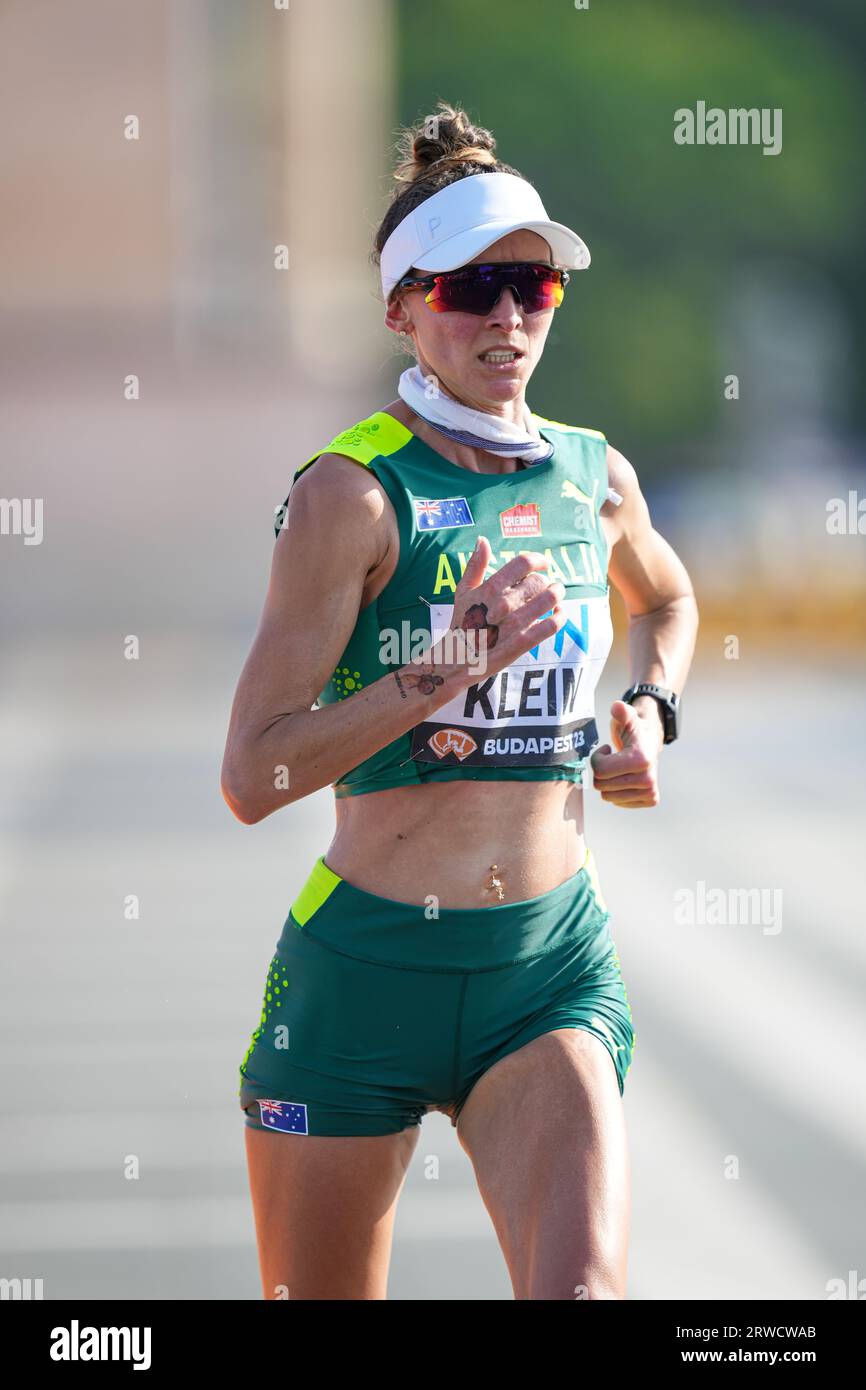 Sarah KLEIN participating in the marathon at the World Athletics ...