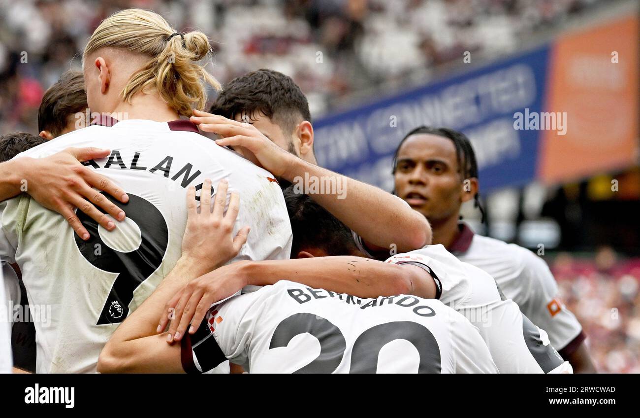 Erling haaland manchester city scoring hi-res stock photography and ...