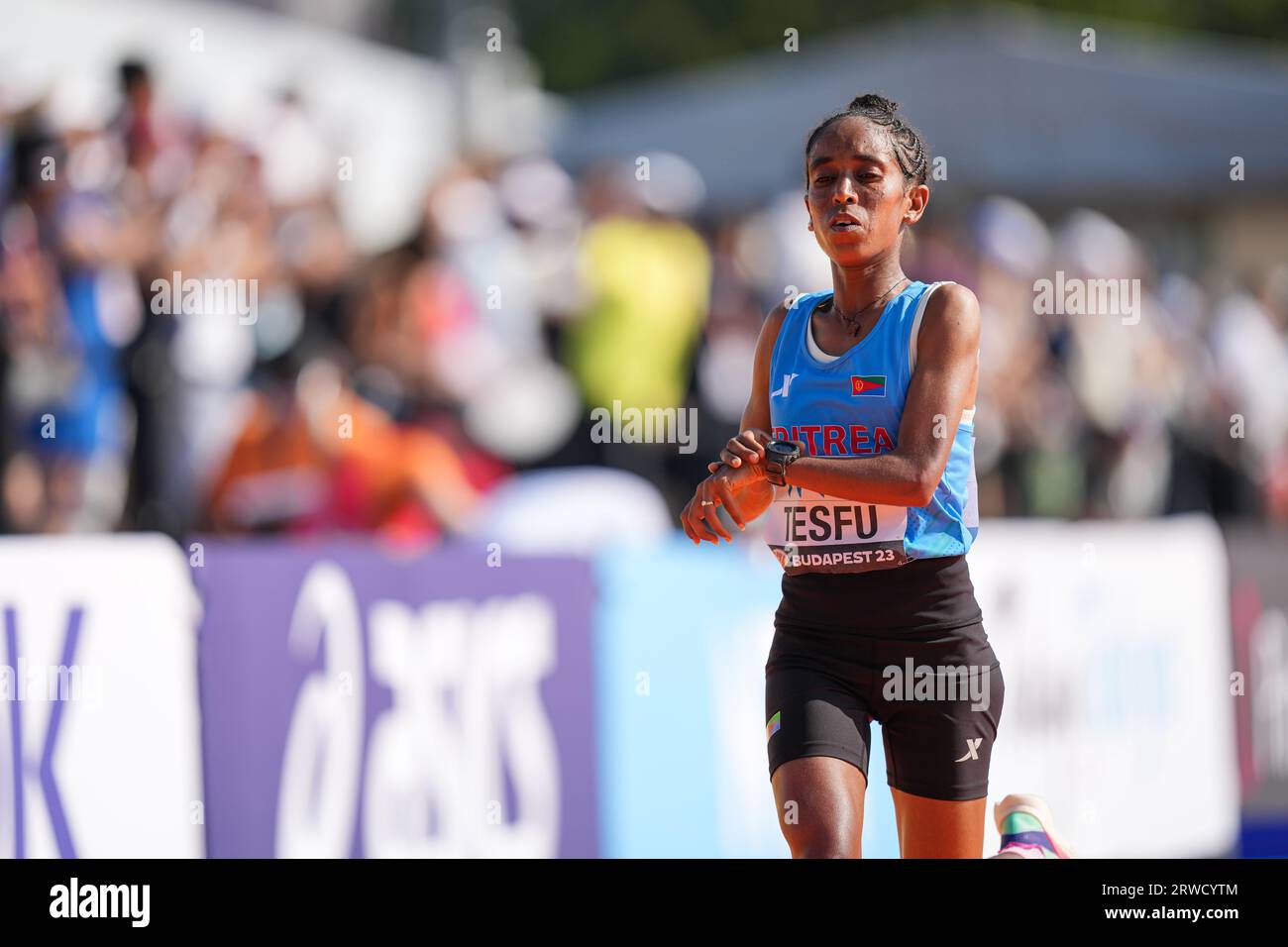 Dolshi TESFU participating in the marathon at the World Athletics ...